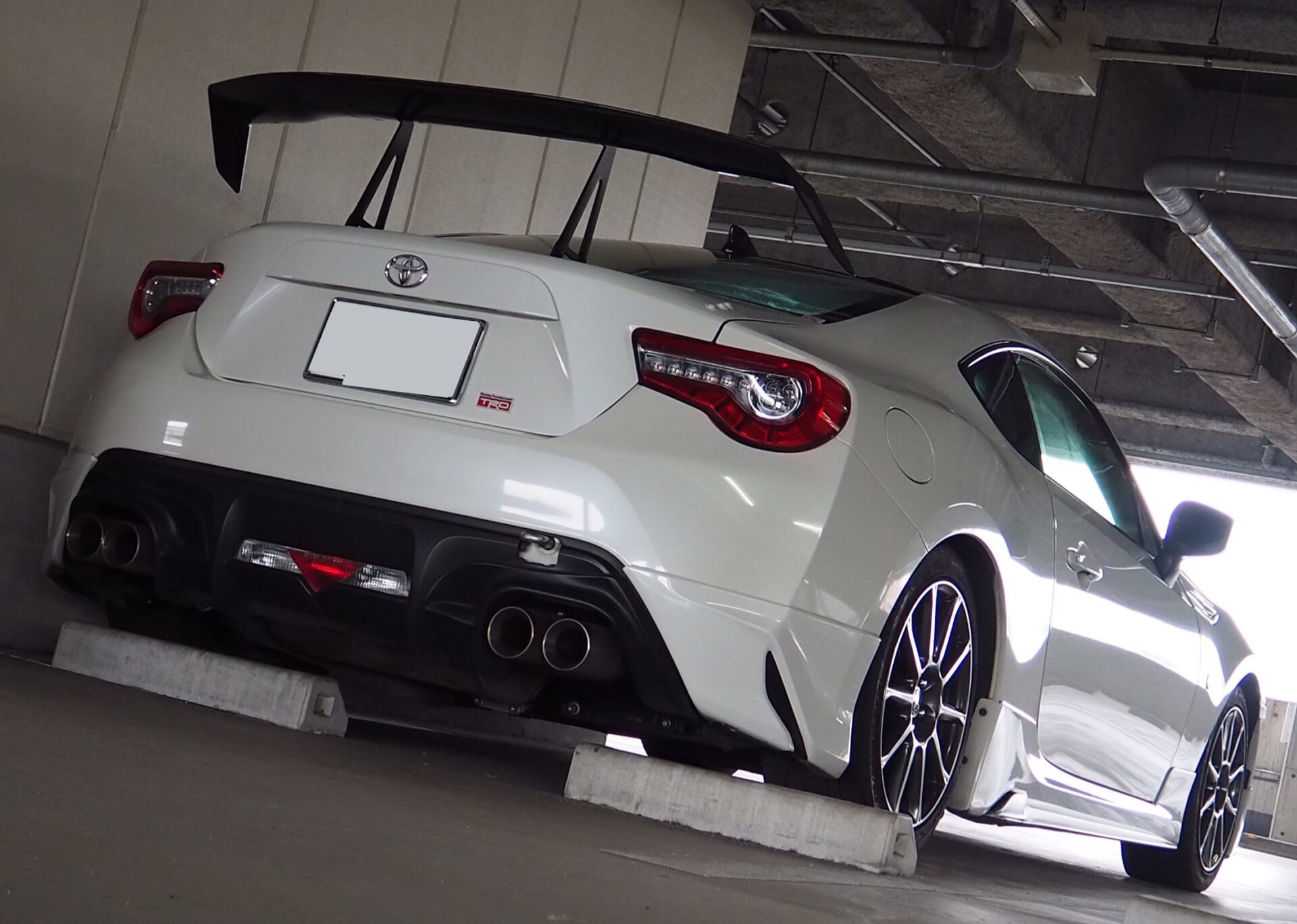 86専用 TRD GTウイング商品レビュー｜86プラド.com